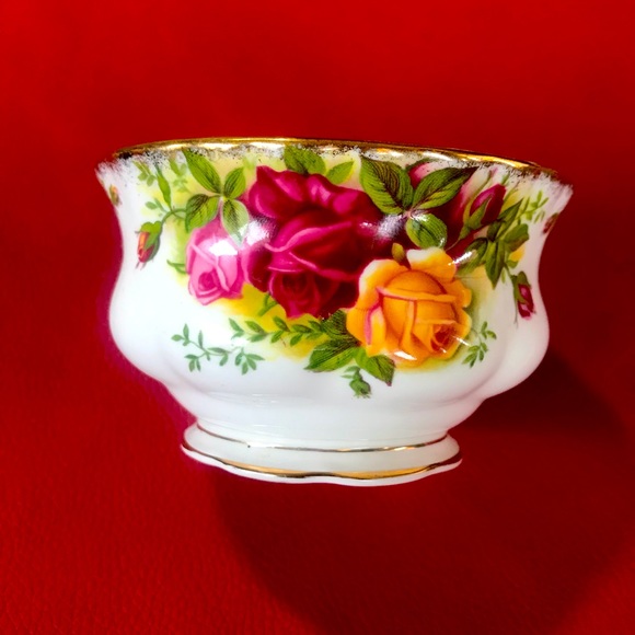 Royal Albert | Art | Royal Albert Roses Cup | Poshmark